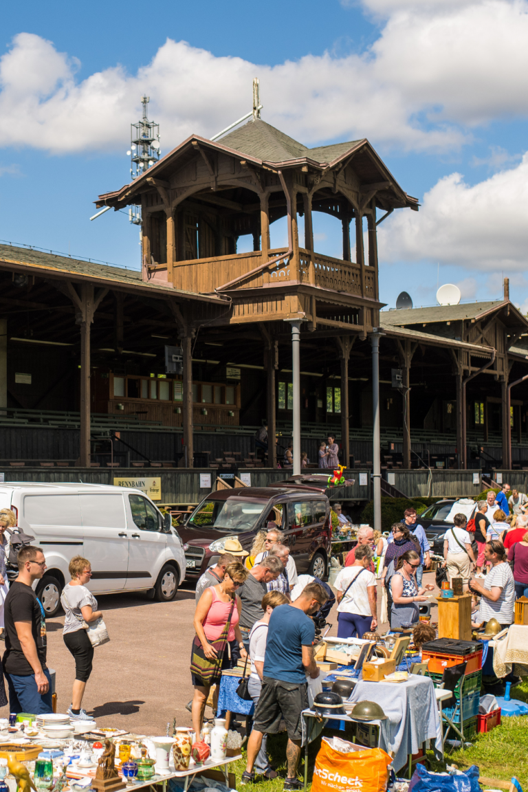 Galopprennbahn Dresden Flohmarkt